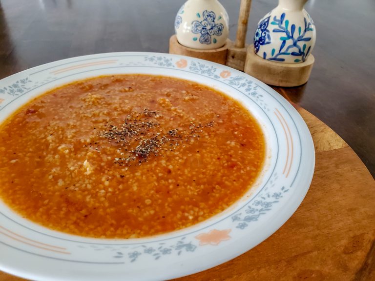Red Burghul Soup Recipe - Suits for the busy or the lazy mom